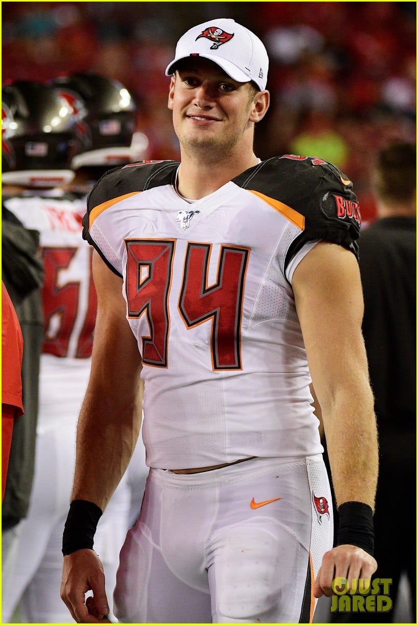 Carl Nassib Reveals He's Dating Danish Olympic Swimmer Søren Dahl: Photo 4877691 | Photos | Just ...