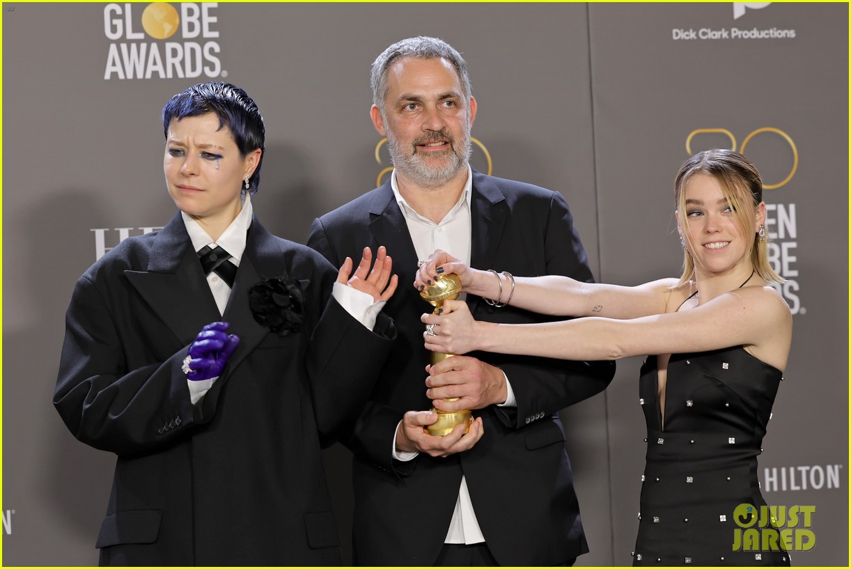 House of the Dragon's Emma D'Arcy & Milly Alcock Unite to Accept the ...