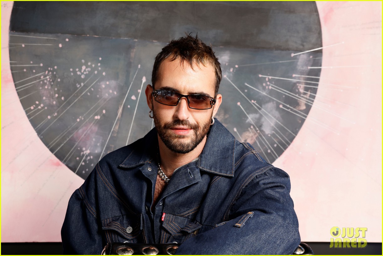 Jordan Firstman Grabs His Bulge at 'Rotting in the Sun' Premiere, Talks ...