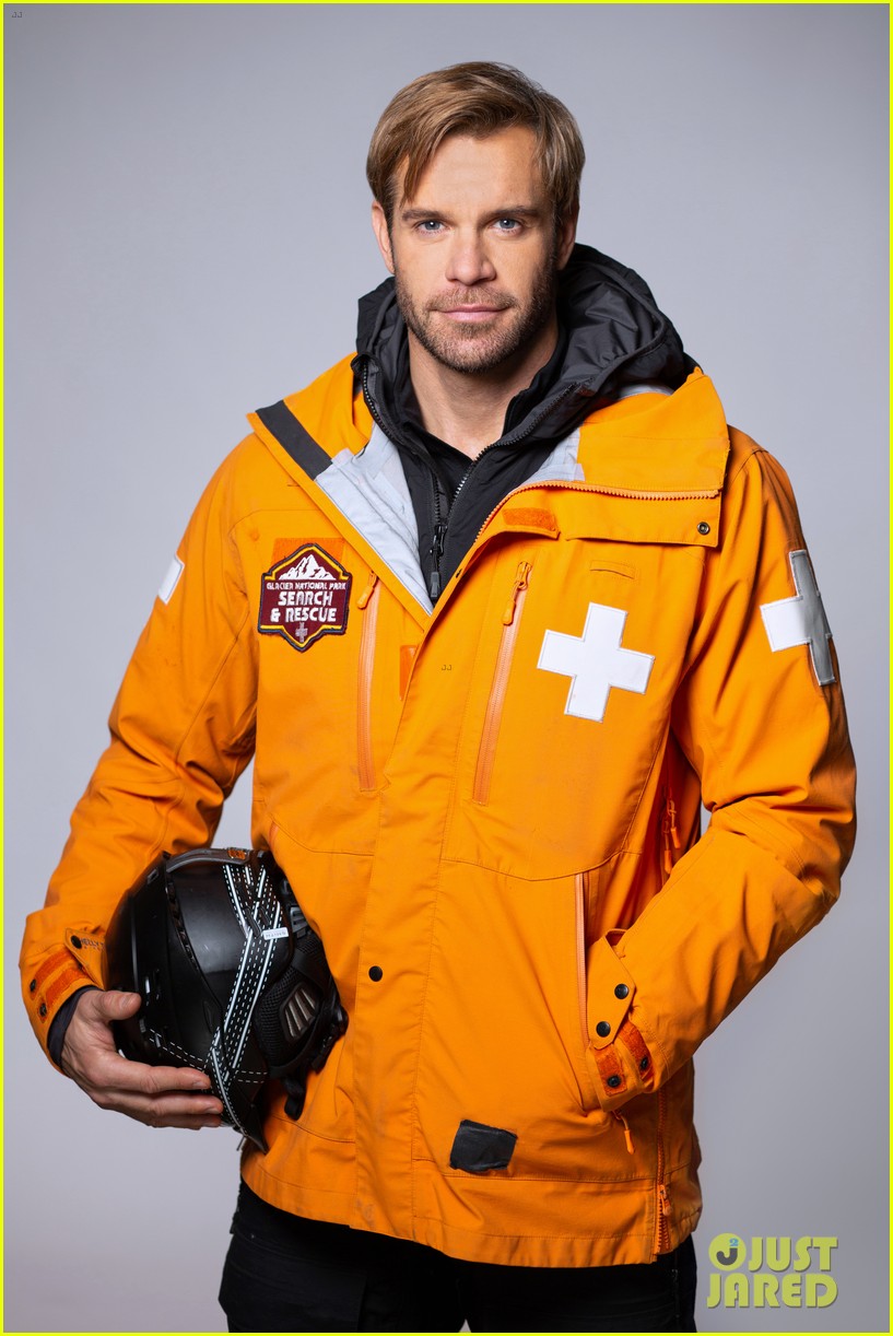 Ashley Newbrough & Stephen Huszar Hit The Slopes For Hallmark's First ...