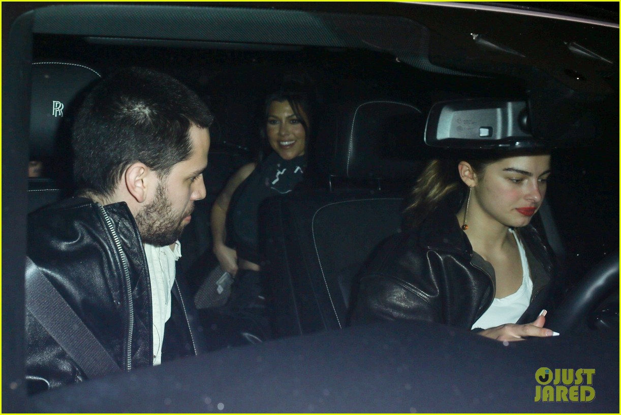 Kourtney Kardashian & Addison Rae's Friendship Is Going Strong, Spotted ...