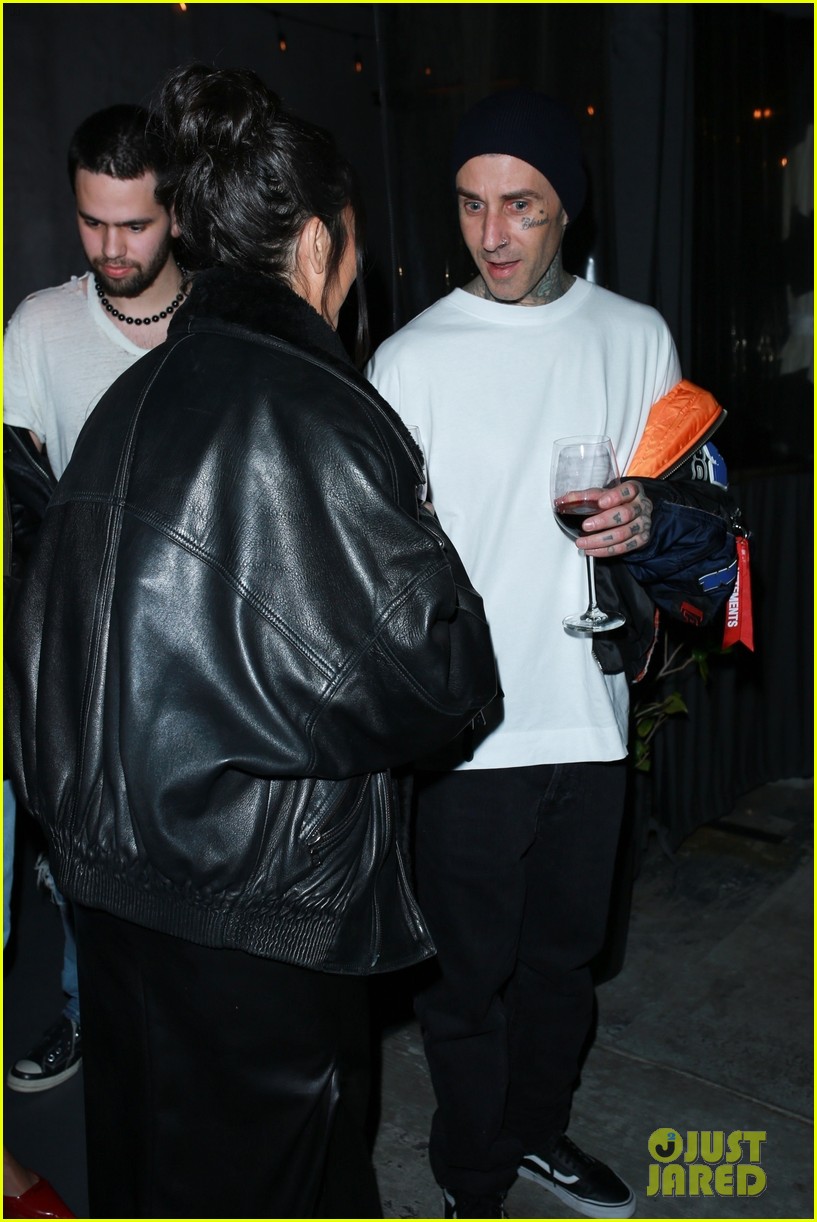 Kourtney Kardashian & Addison Rae's Friendship Is Going Strong, Spotted ...