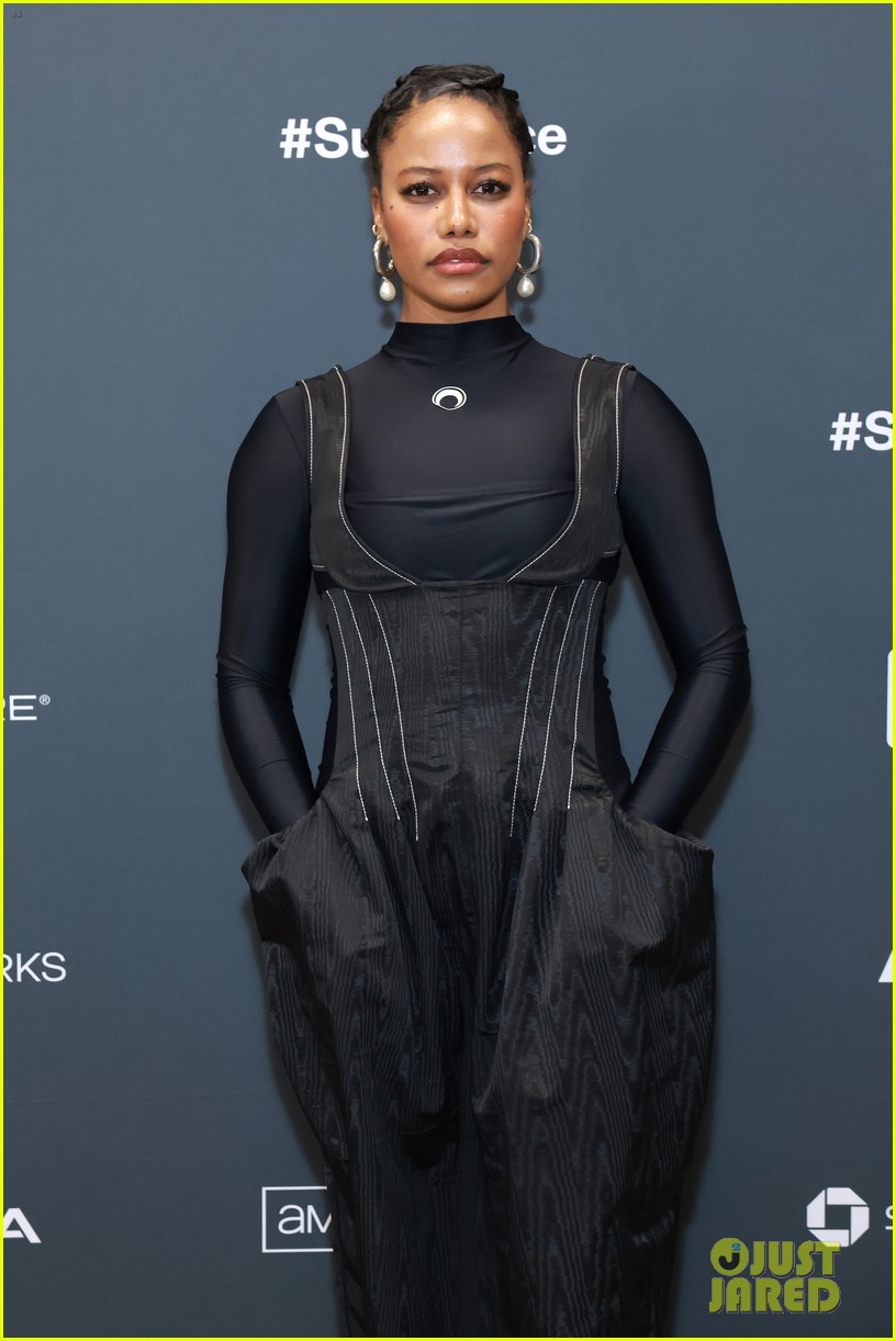 Jonathan Majors & Taylour Paige Bring Gym Drama Film 'Magazine Dreams ...