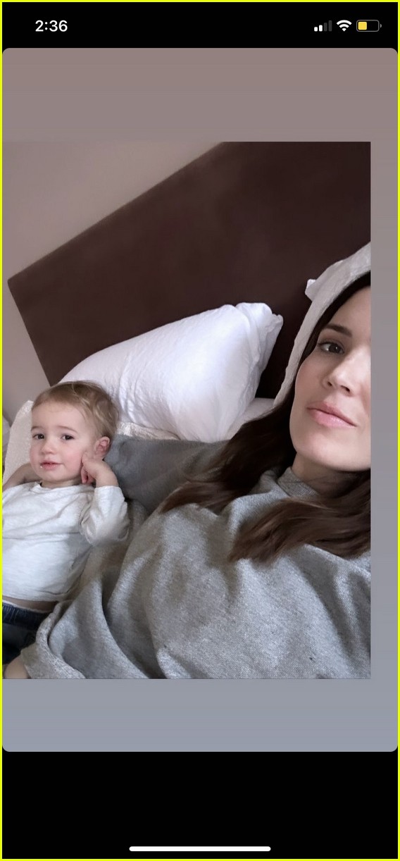 Mandy Moore Shares New Pics With Sons Gus & Ozzie, Selfies With Breast Pump On Set: Photo ...
