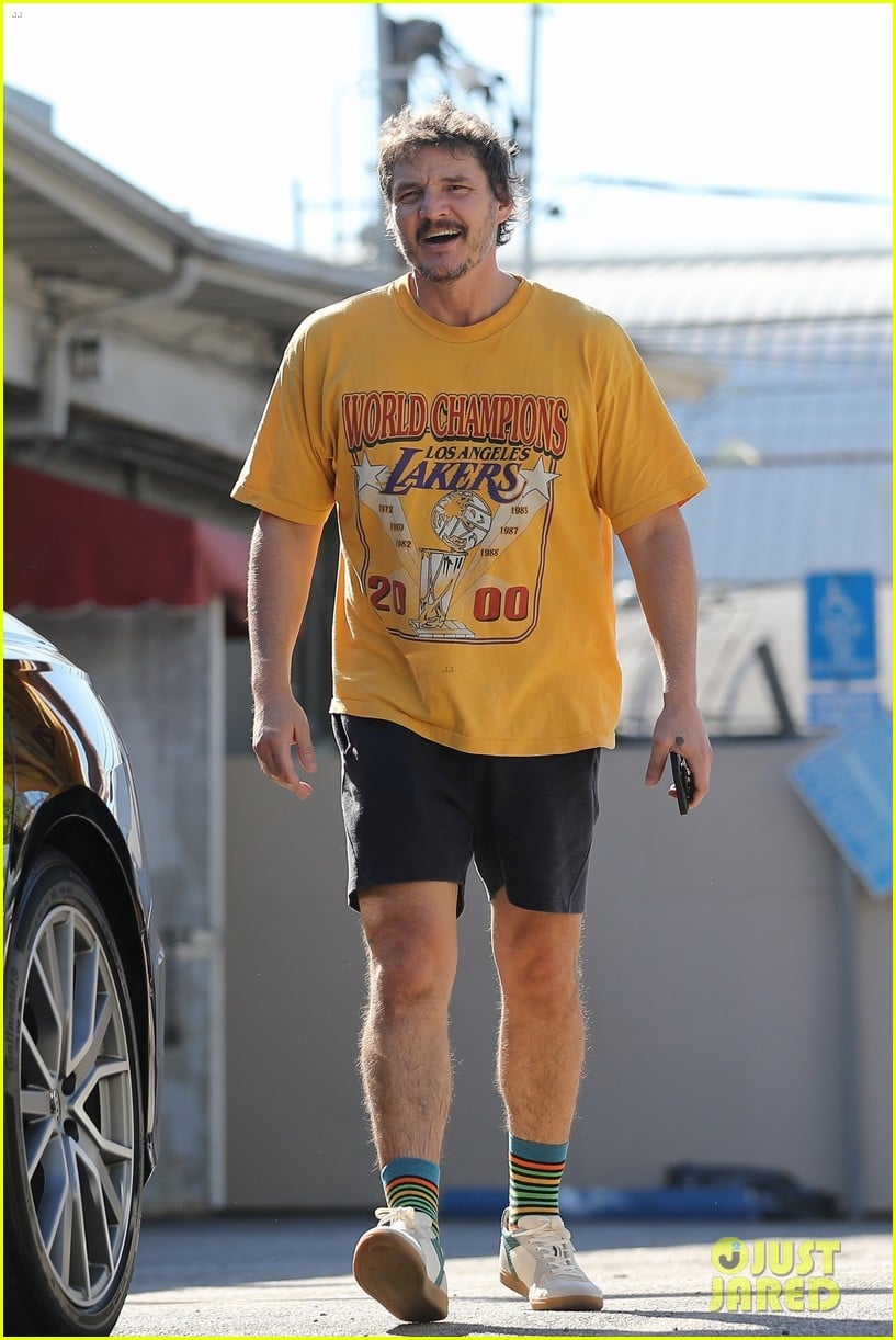 Pedro Pascal Hits the Gym After 'The Last of Us' Renewal News: Photo ...