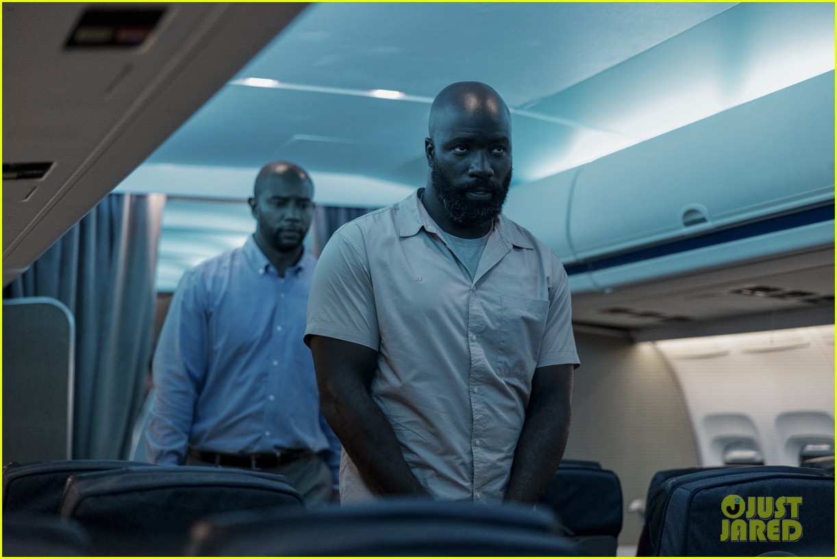 Gerard Butler & Mike Colter Team Up To Fight a Militia in The Final ...