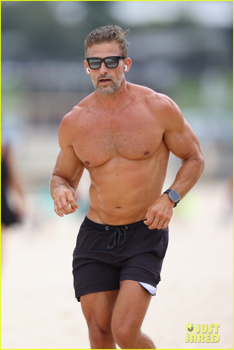 Australia's First Bachelor, Tim Robards, Looks So Fit at 40 - See New ...