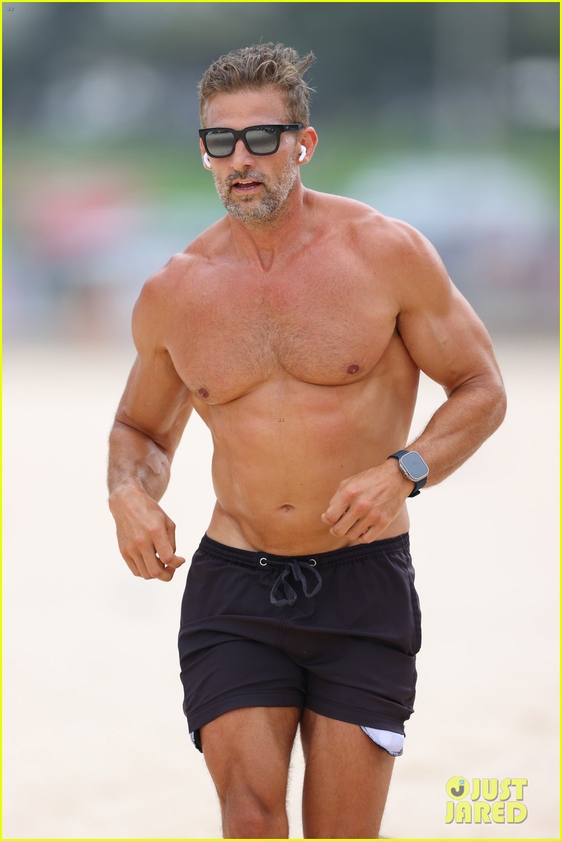 Australia's First Bachelor, Tim Robards, Looks So Fit at 40 - See New ...