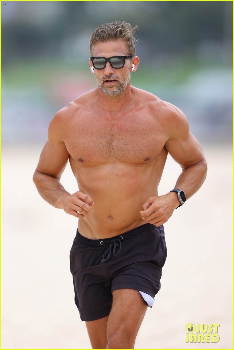 Australia's First Bachelor, Tim Robards, Looks So Fit at 40 - See New ...