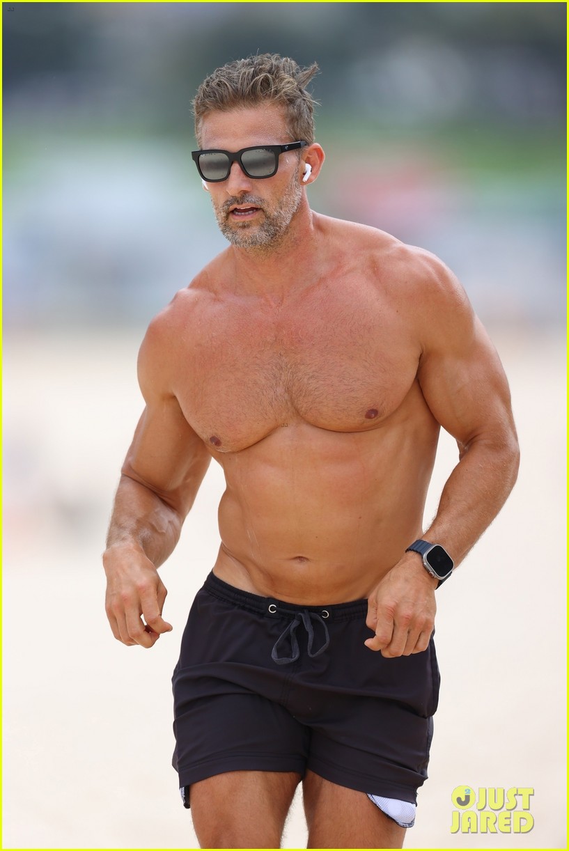 Australia's First Bachelor, Tim Robards, Looks So Fit at 40 - See New ...