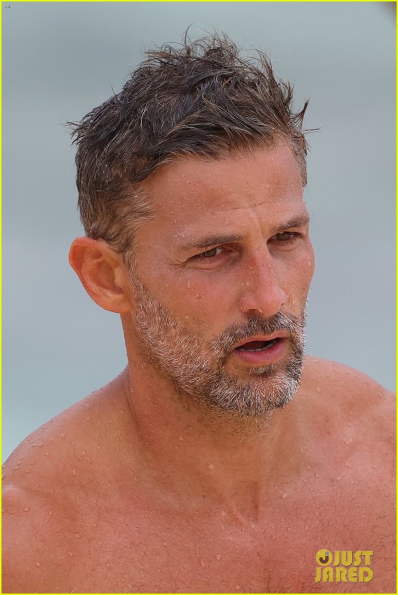 Australia's First Bachelor, Tim Robards, Looks So Fit at 40 - See New ...