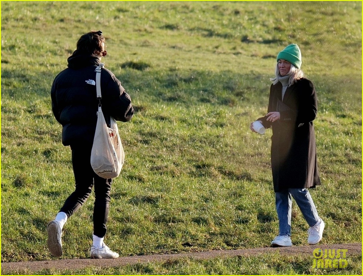 Harry Styles Spotted With a Longtime Friend During a Day Out in London ...