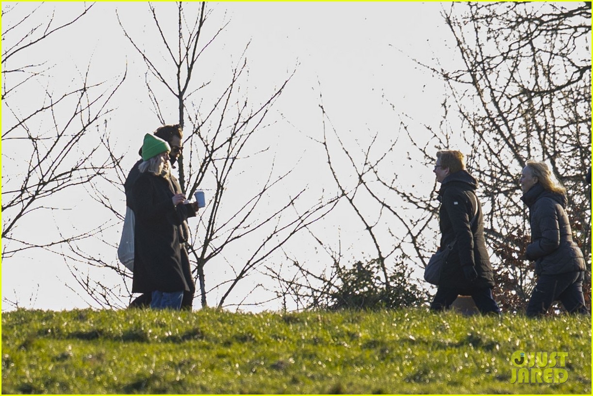 Harry Styles Spotted With a Longtime Friend During a Day Out in London ...