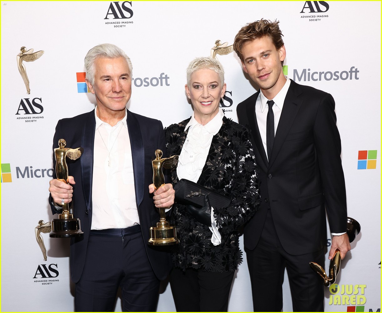 Austin Butler Supports Baz Luhrmann As He Picks Up Three Awards at 2023 ...