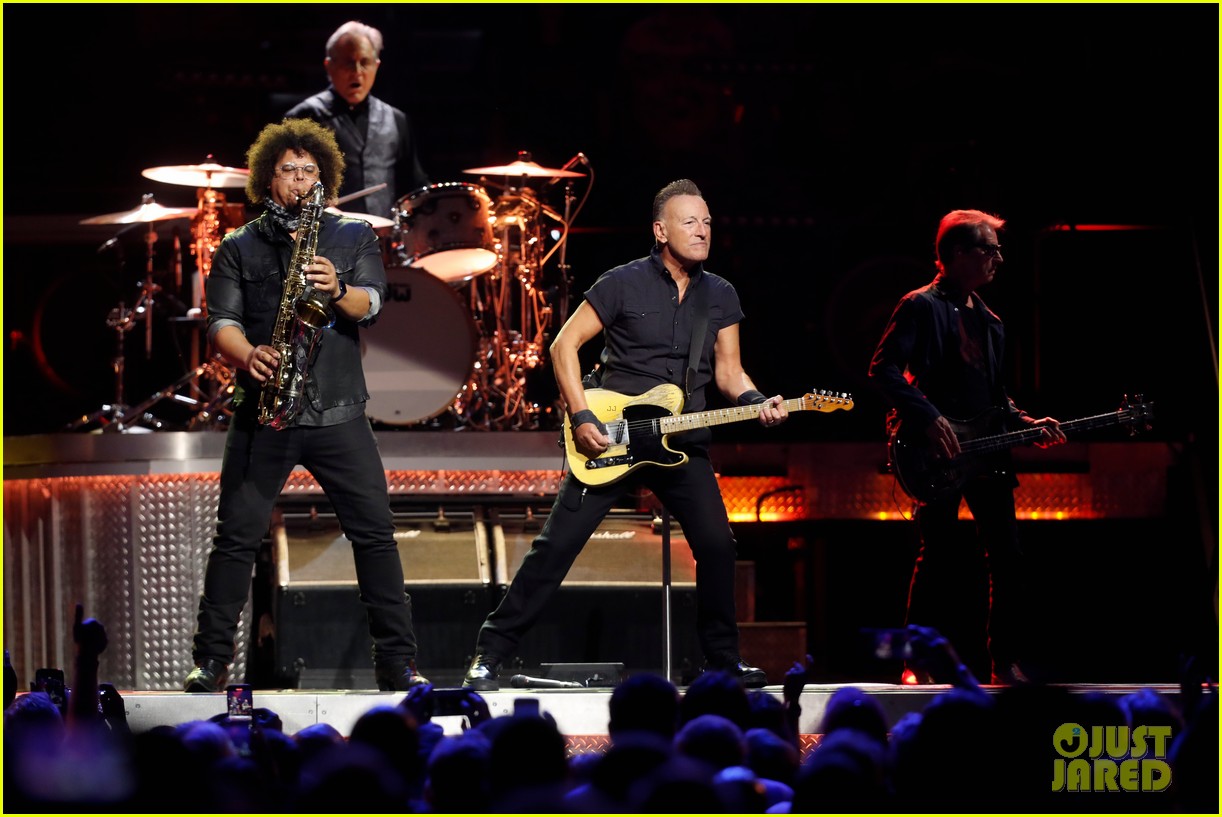 Bruce Springsteen Set List for 2023 Concert Tour Revealed After First ...