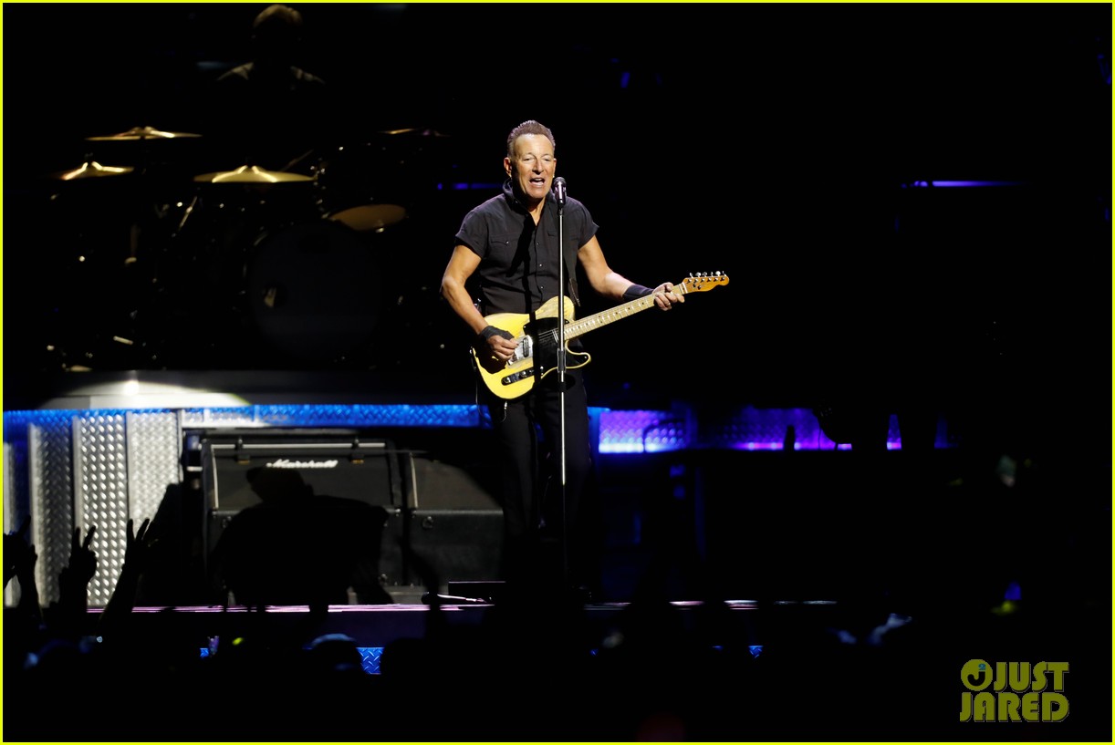 Bruce Springsteen Set List for 2023 Concert Tour Revealed After First ...