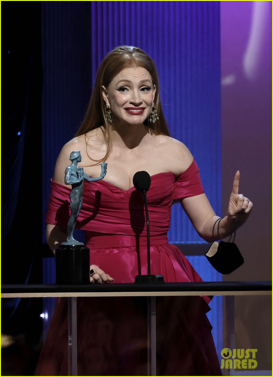 Jessica Chastain Says 'I'll See You On Set' To Rising Stars Watching ...