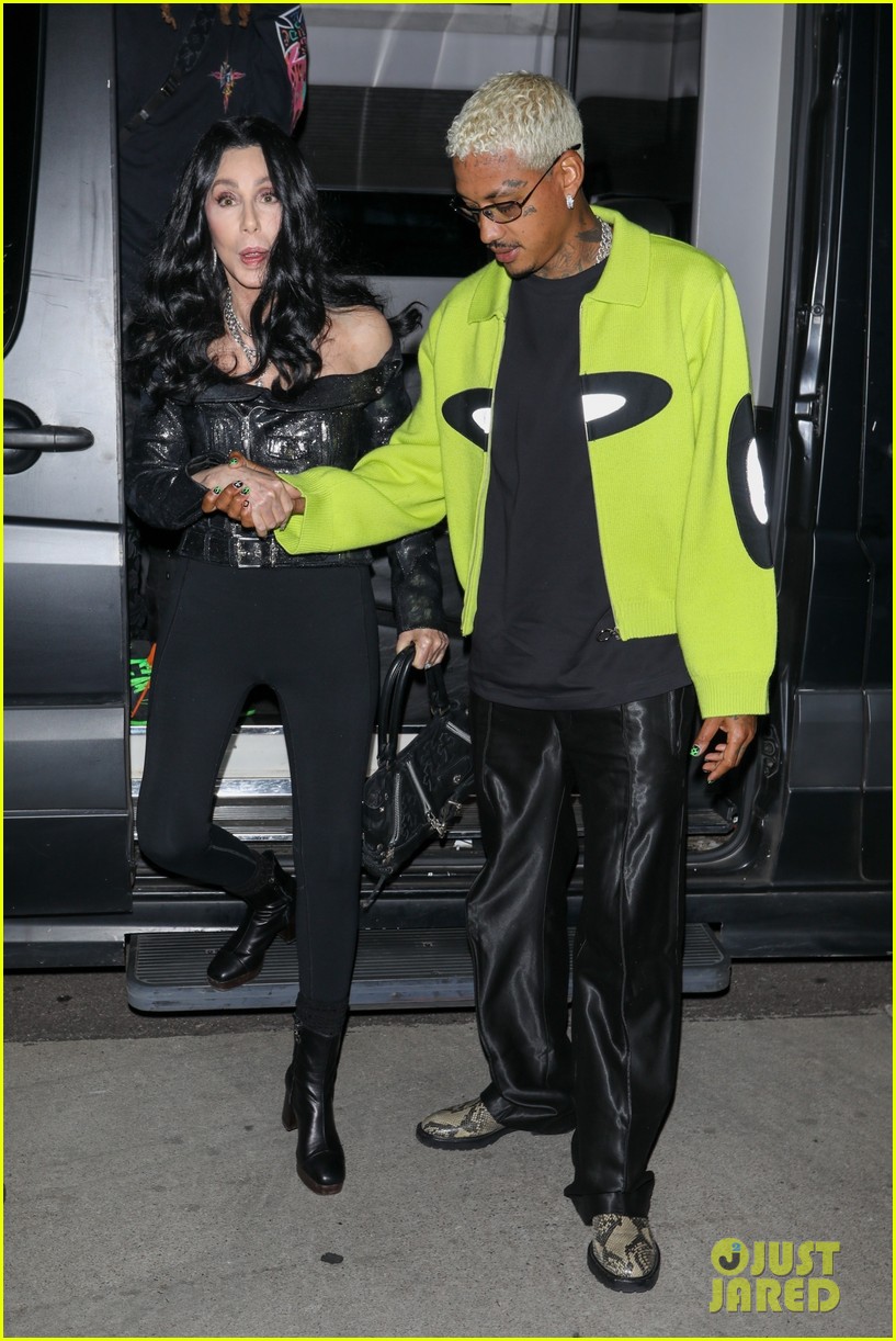 Cher & Boyfriend Alexander 'A.E.' Edwards Hold Hands While Arriving at ...