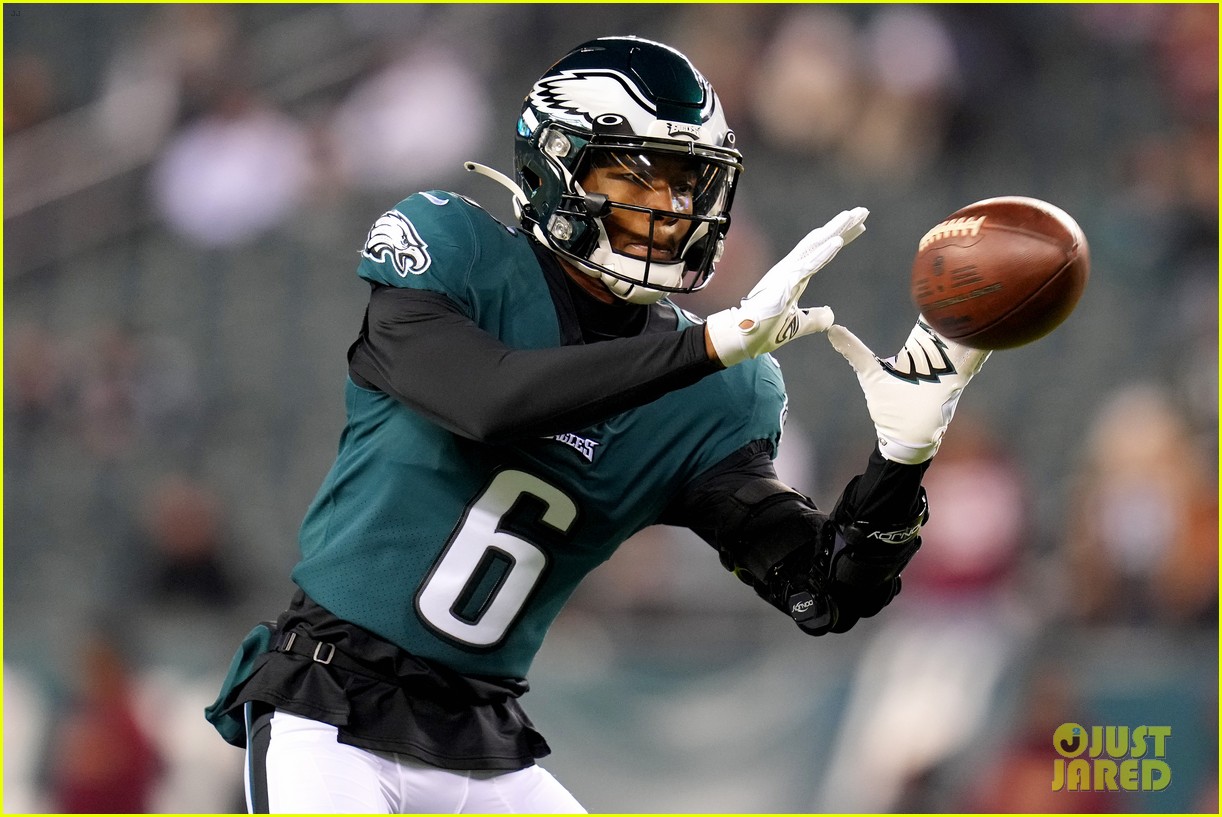 Who Is DeVonta Smith's Girlfriend? He's Rumored to Be in a Long-Time ...