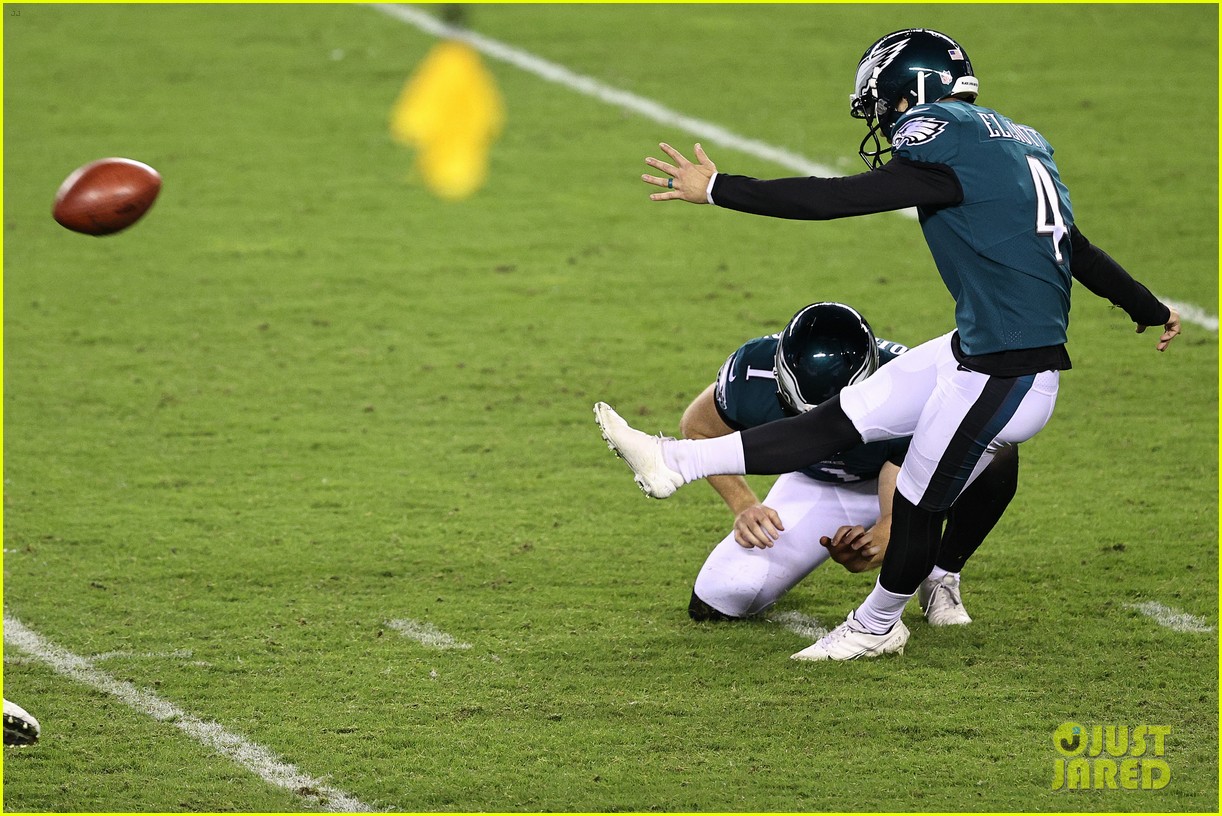 Is Jake Elliott Single? Nope! Meet His Wife Annie & See Their Cute ...