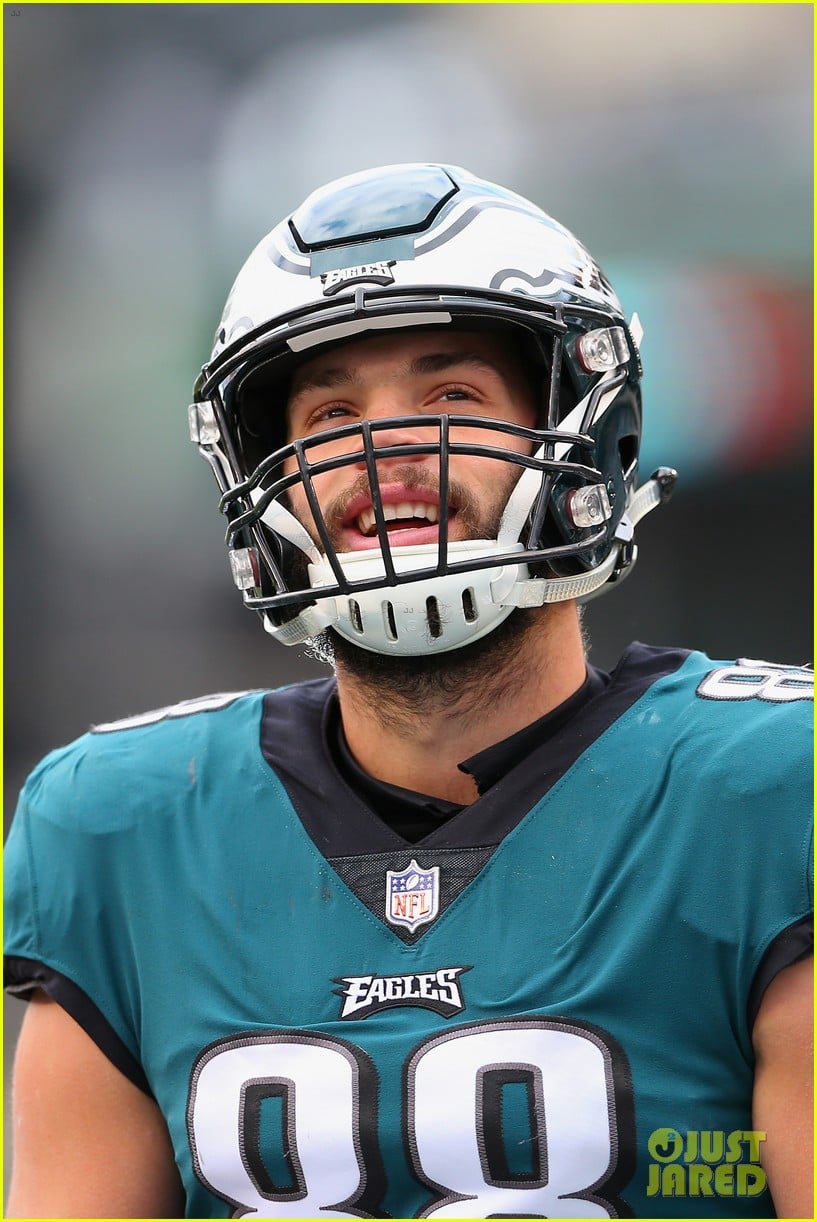 Who Is Dallas Goedert's Girlfriend? Meet Aria Meyer & See Their Cute Photos Together!: Photo ...