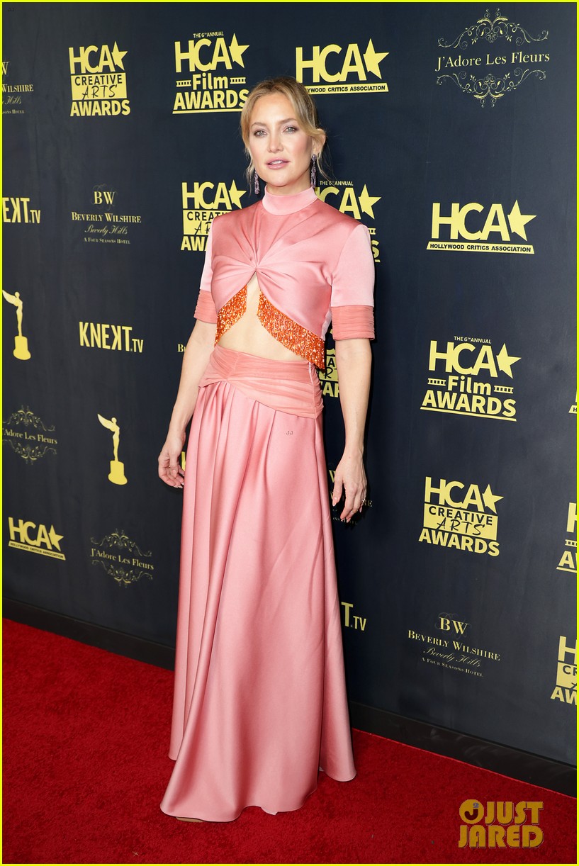 Brendan Fraser & Angela Bassett Win Big at HCA Film Awards 2023: Photo ...