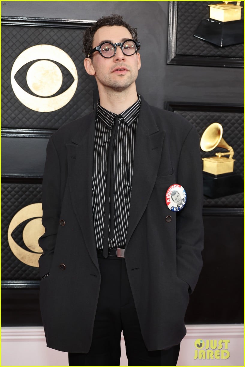 Jack Antonoff Picks Up His 7th Grammy Award at 2023 Grammys!: Photo ...