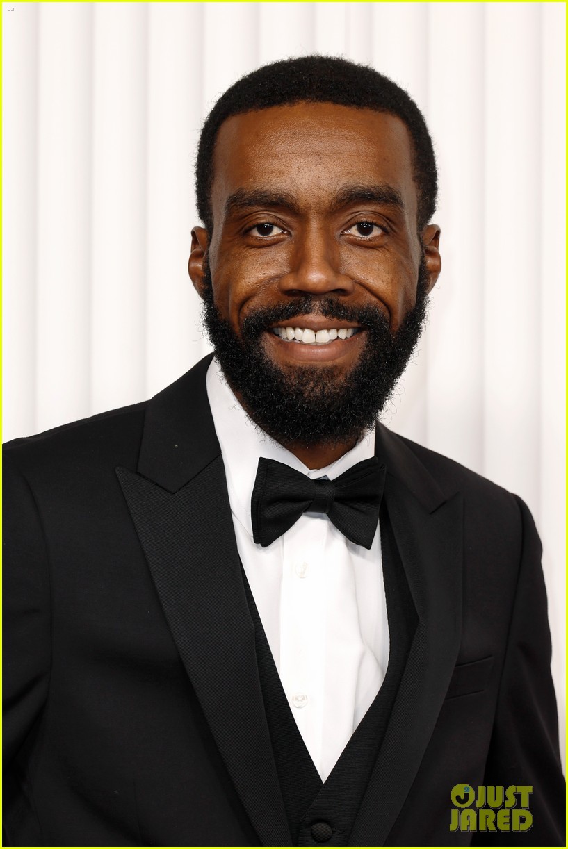 Jeremy Allen White Wins Best Male Actor in a Comedy Series for 'The ...