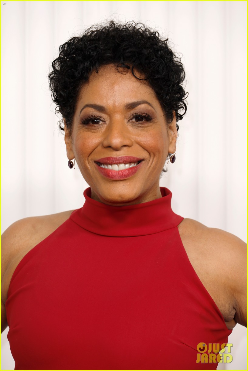 Jeremy Allen White Wins Best Male Actor in a Comedy Series for 'The ...