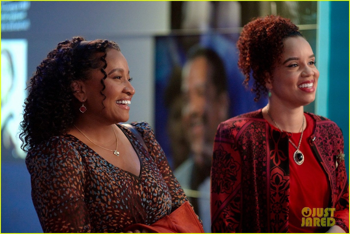 Andrea Lewis Teases Mahogany's 'A Nashville Legacy' With 'American Idol ...