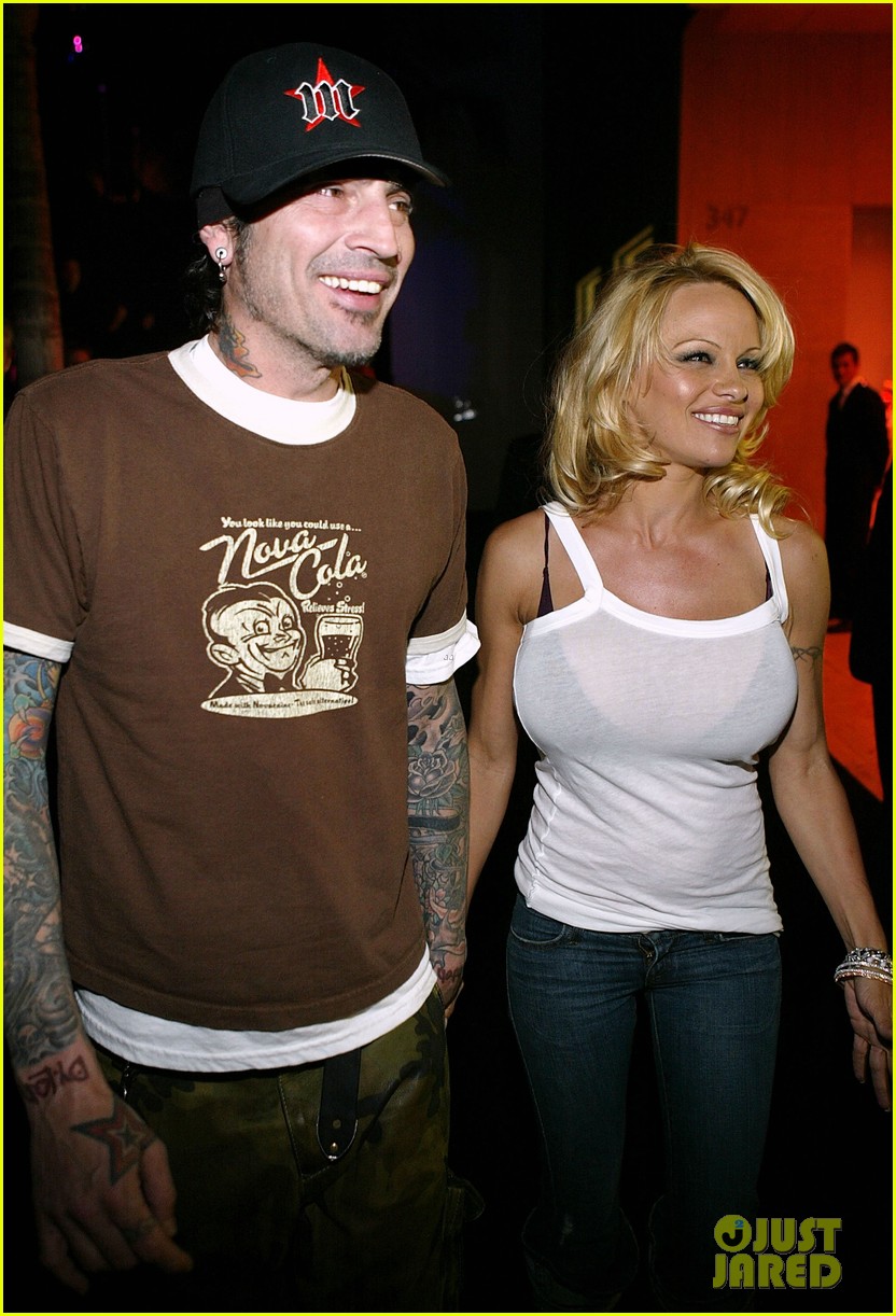 'The View' Host Calls Pamela Anderson 'Thirsty' for Texting Ex Tommy Lee & Confessing He's Her ...