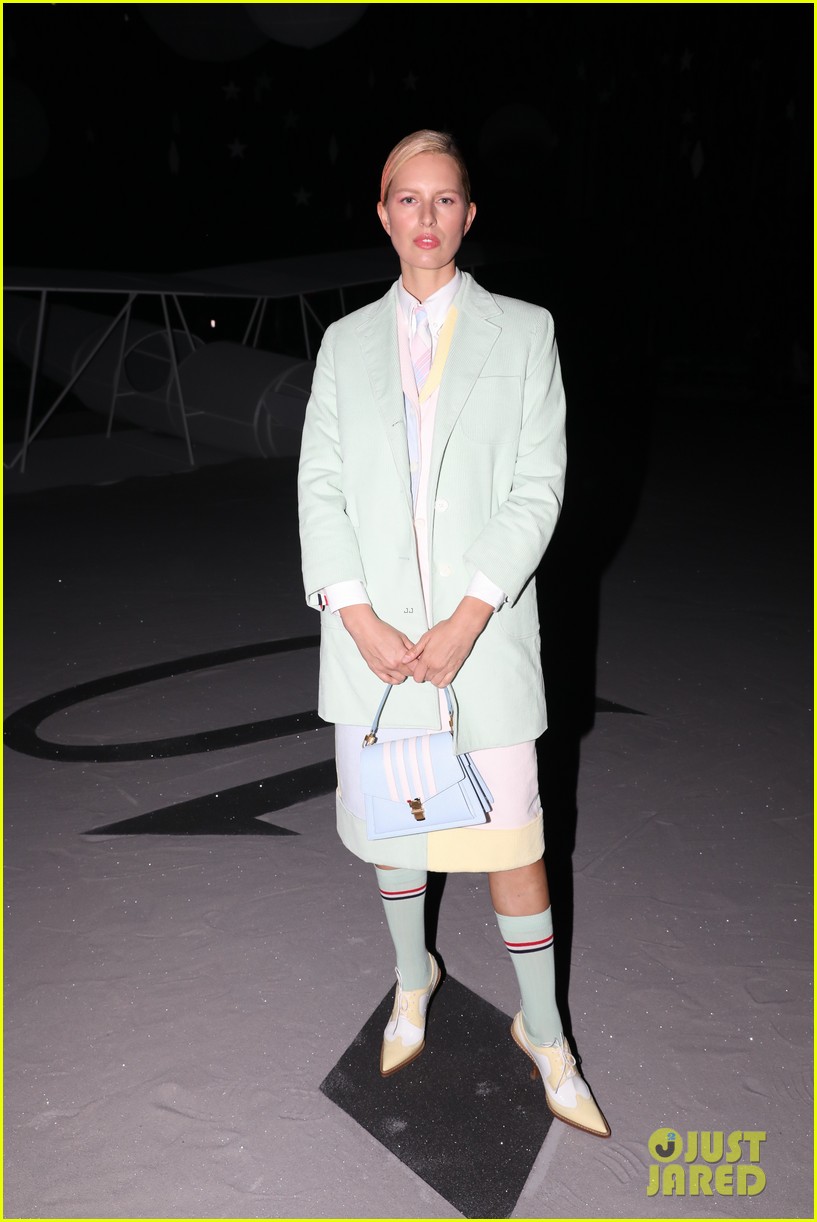 Penn Badgley, Jesse Williams, & More Stars Suit Up for Thom Browne NYFW ...