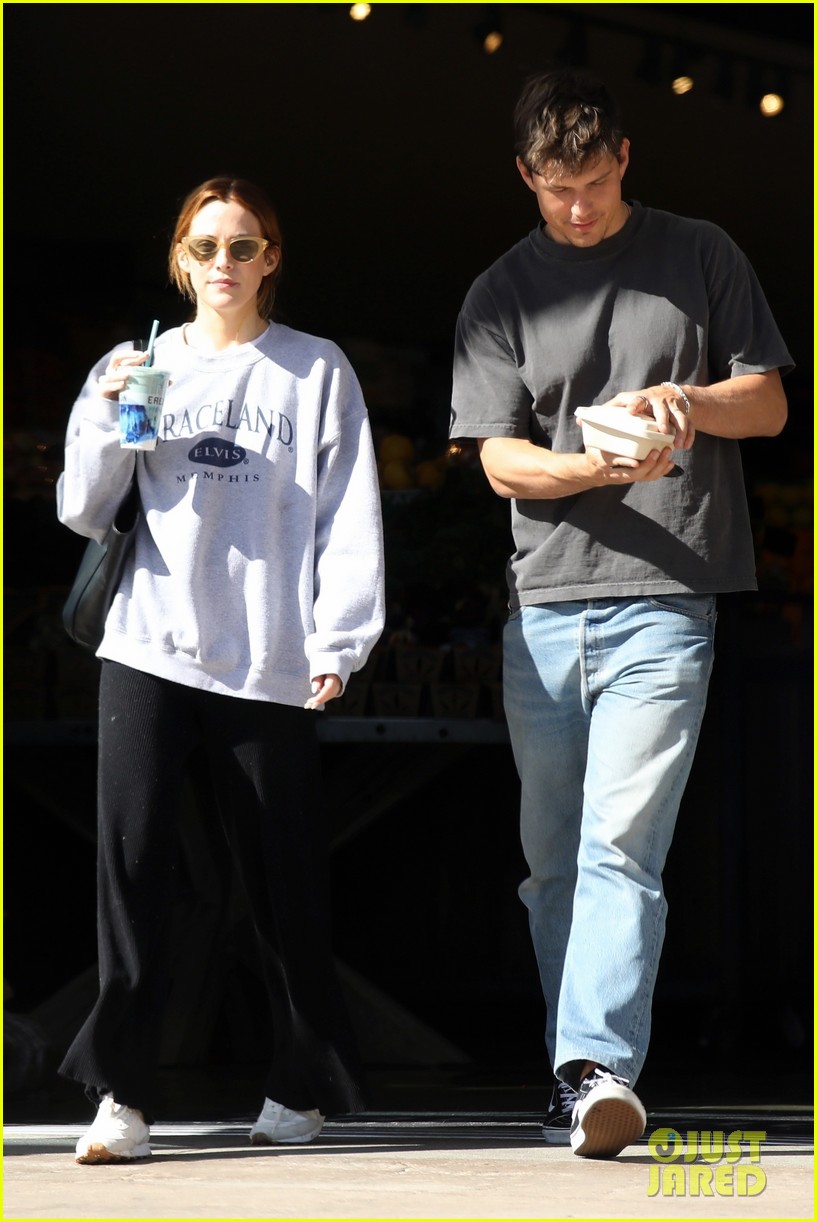 Riley Keough & Husband Ben Smith-Petersen Grab Lunch in Calabasas ...