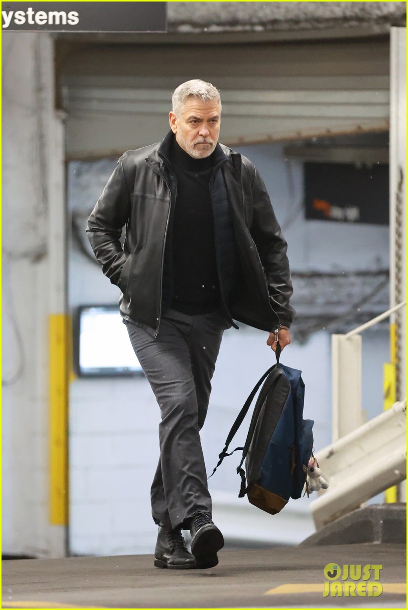 Brad Pitt & George Clooney Film Late-Night Scenes for 'Wolves' Thriller ...