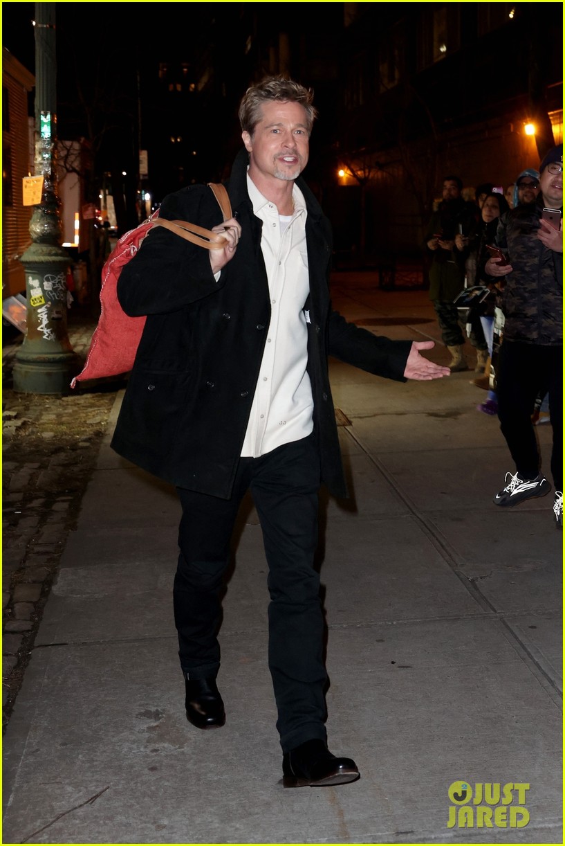 Brad Pitt & George Clooney Film Late-Night Scenes for 'Wolves' Thriller ...