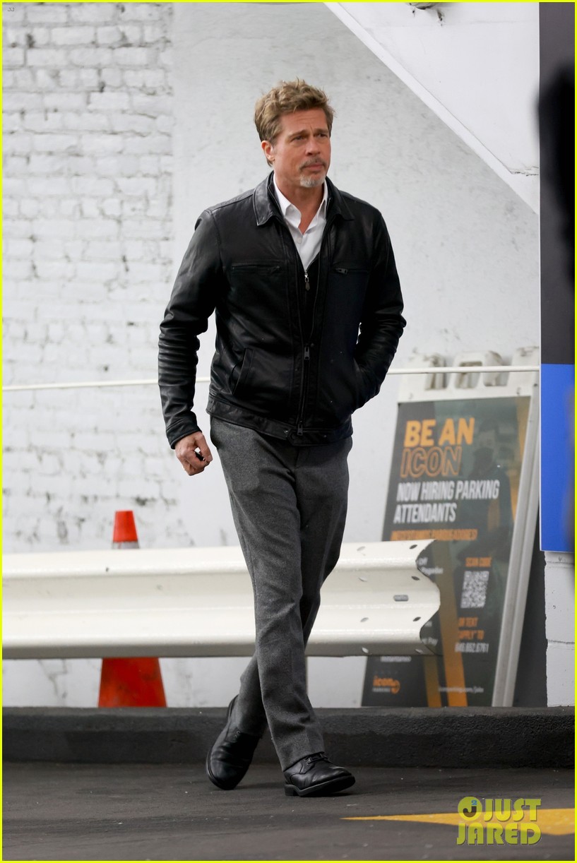 Brad Pitt & George Clooney Film Late-Night Scenes for 'Wolves' Thriller ...