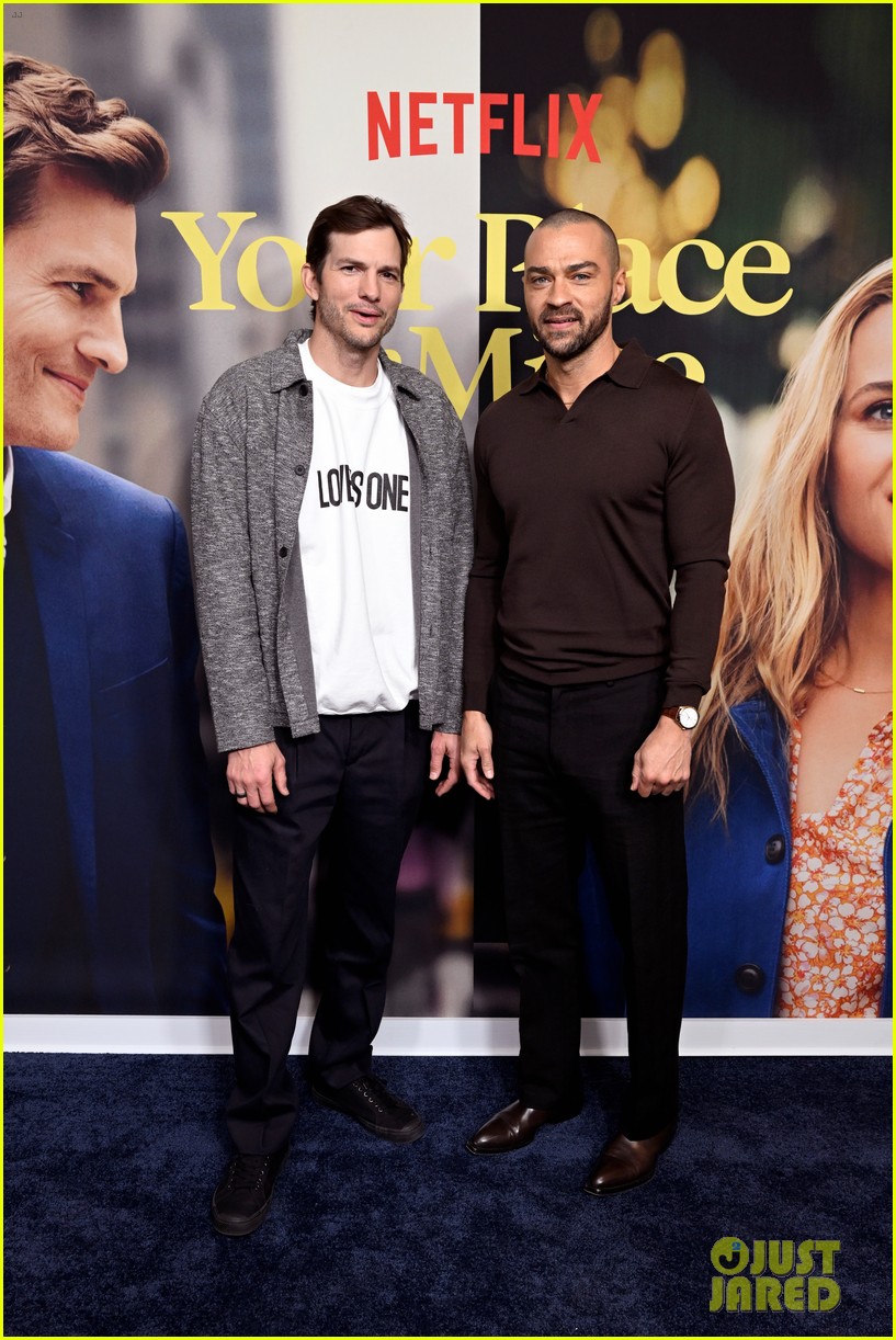 Reese Witherspoon & Ashton Kutcher's Latest Red Carpet Photos Are Much ...