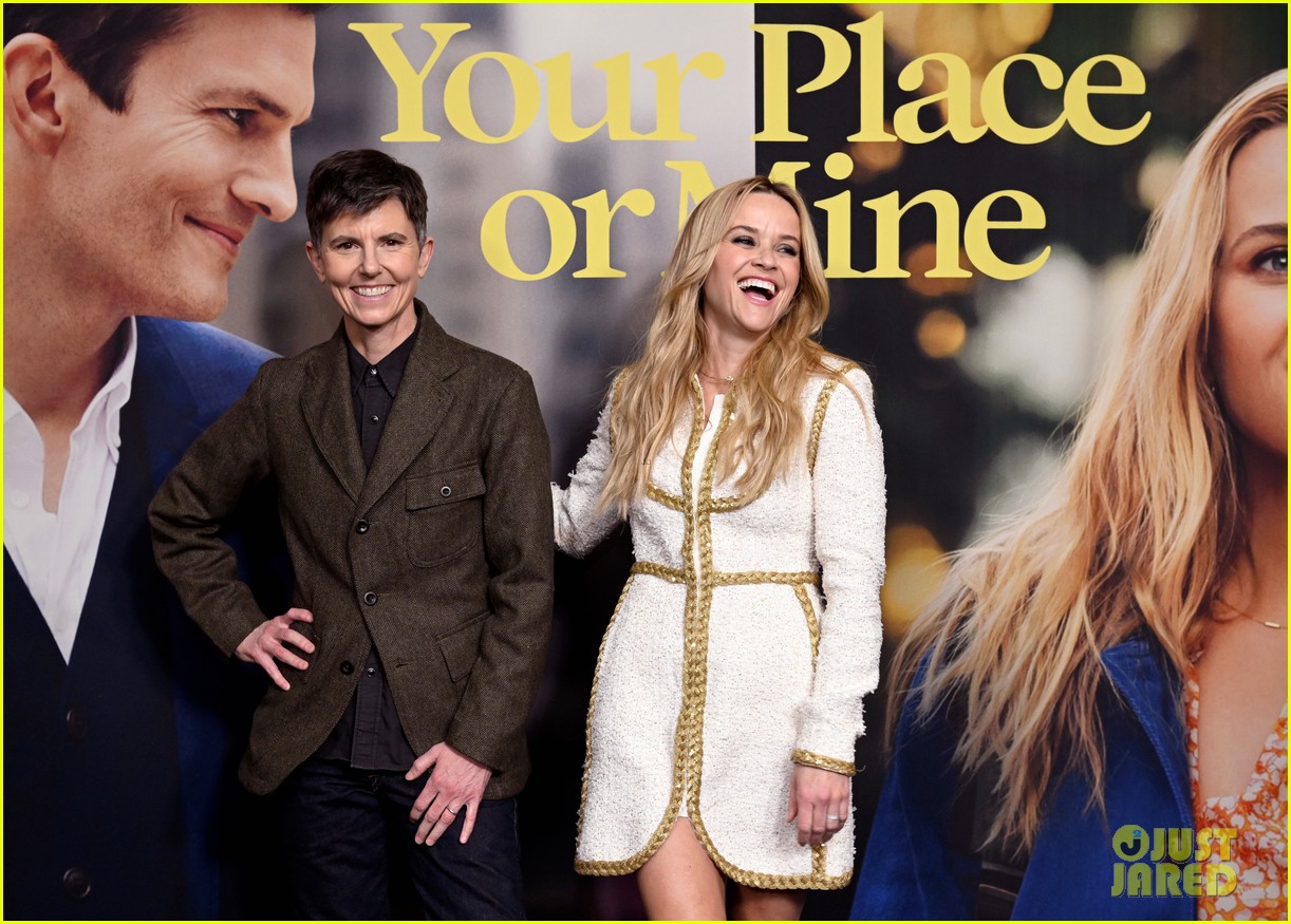 Reese Witherspoon & Ashton Kutcher's Latest Red Carpet Photos Are Much ...