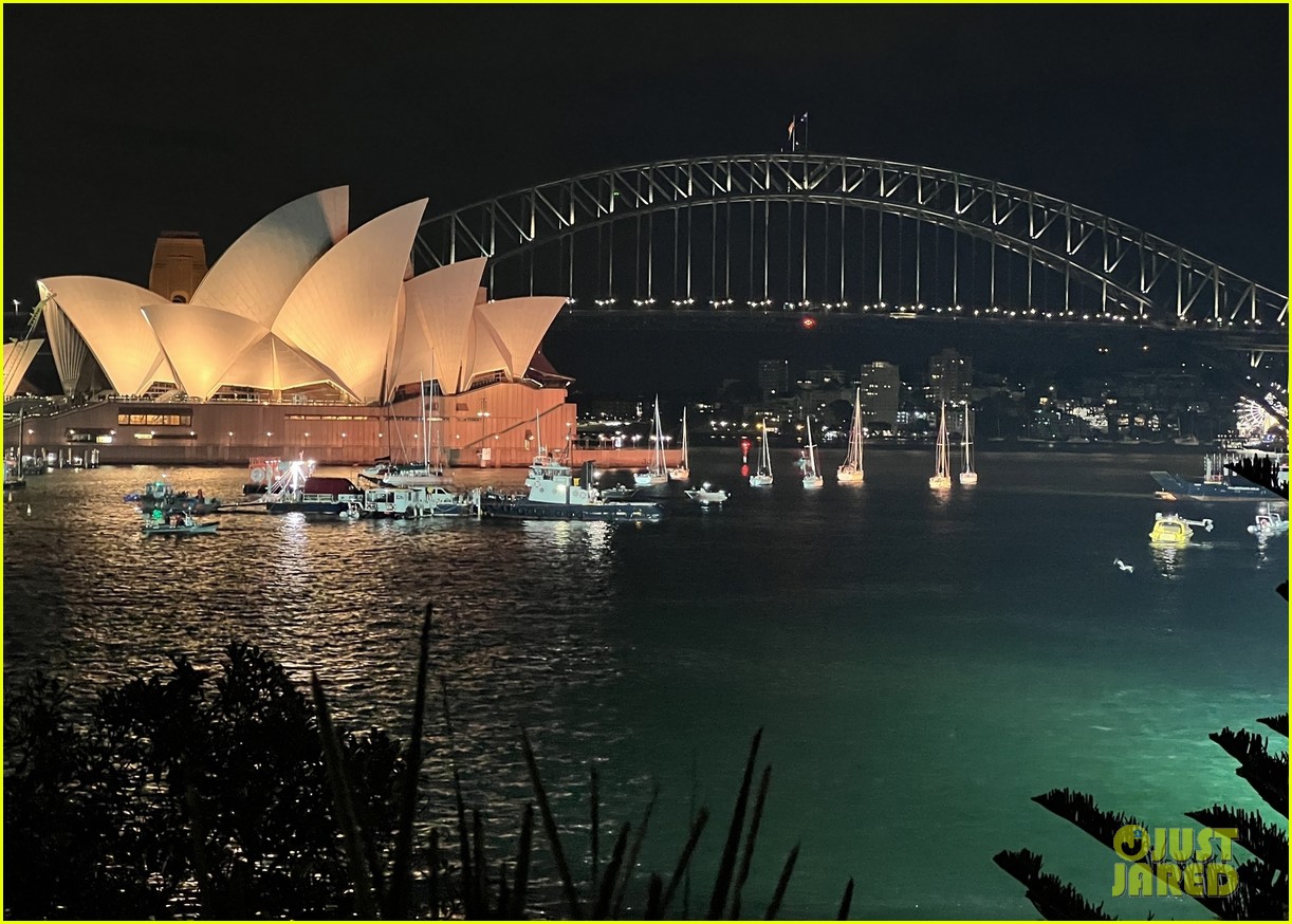 Photo: ryan gosling sprayed down boat scene fall guy sydney 110 | Photo ...