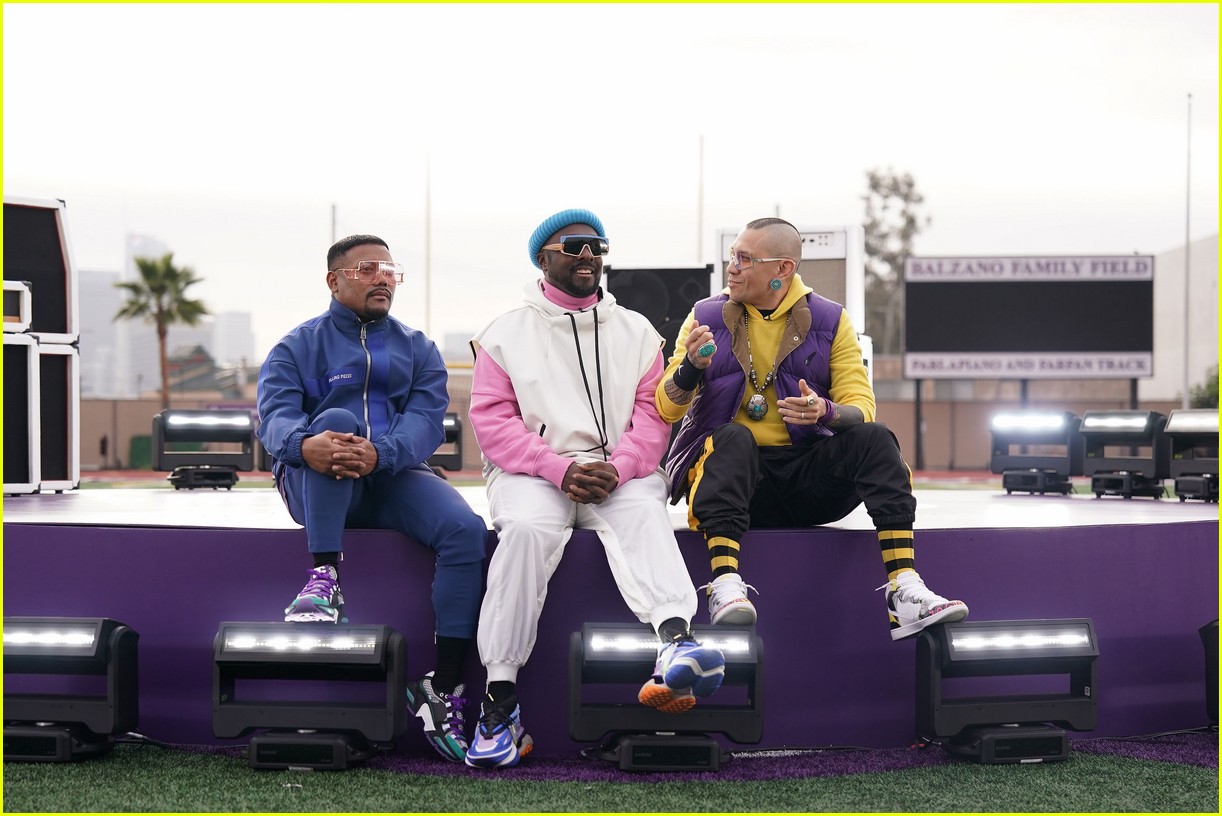 ABC's 'Schoolhouse Rock' Singalong Special - Full Performers & Celeb ...