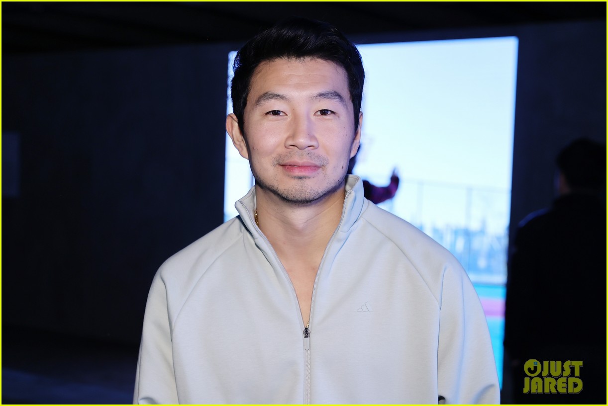 Simu Liu Slams 'Look-A-Like Cam' at NBA Celebrity All-Star Game 2023 for Racially Insensitive ...