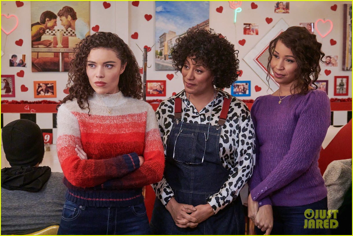 Kathryn Davis & Markian Tarasiuk Hit The Road for Hallmark's 'Welcome ...