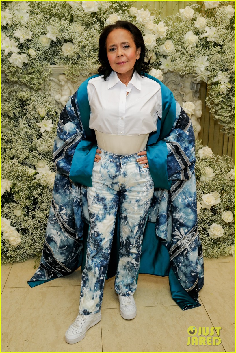 Alexandra Daddario, Serena Williams & More Attend British Vogue ...