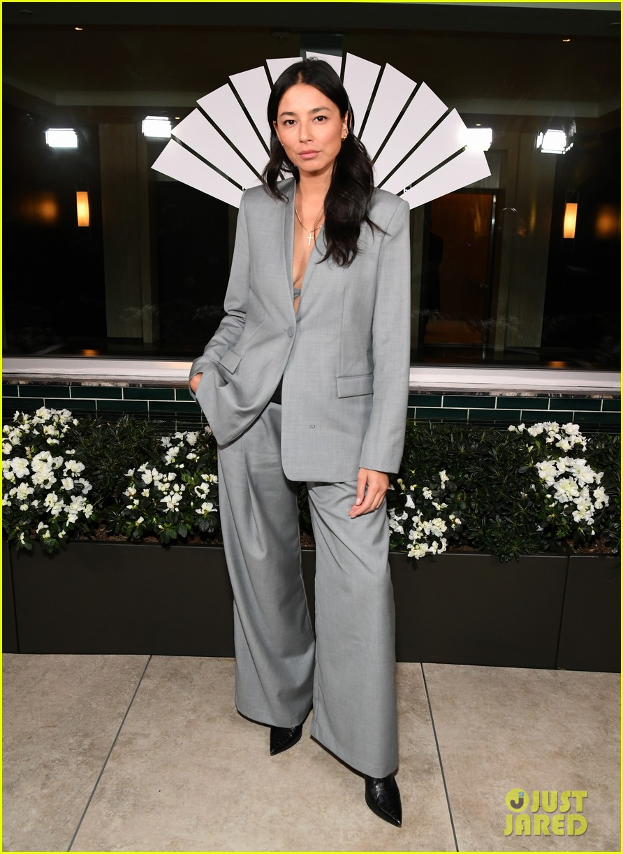 Michelle Yeoh Has 'Crazy Rich Asians' Reunion With Henry Golding & Ken ...