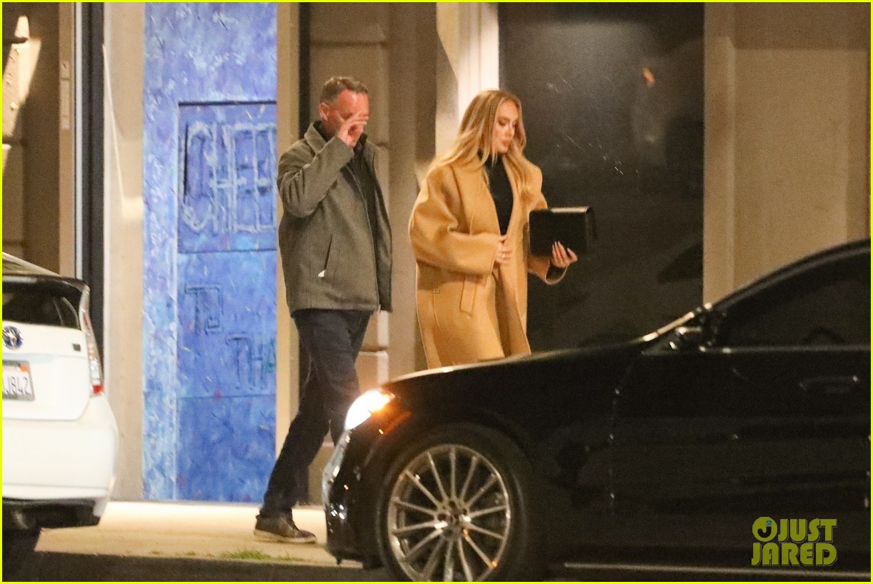 Adele Heads Out After Grabbing Dinner in Santa Monica: Photo 4905135 | Adele Photos | Just Jared ...