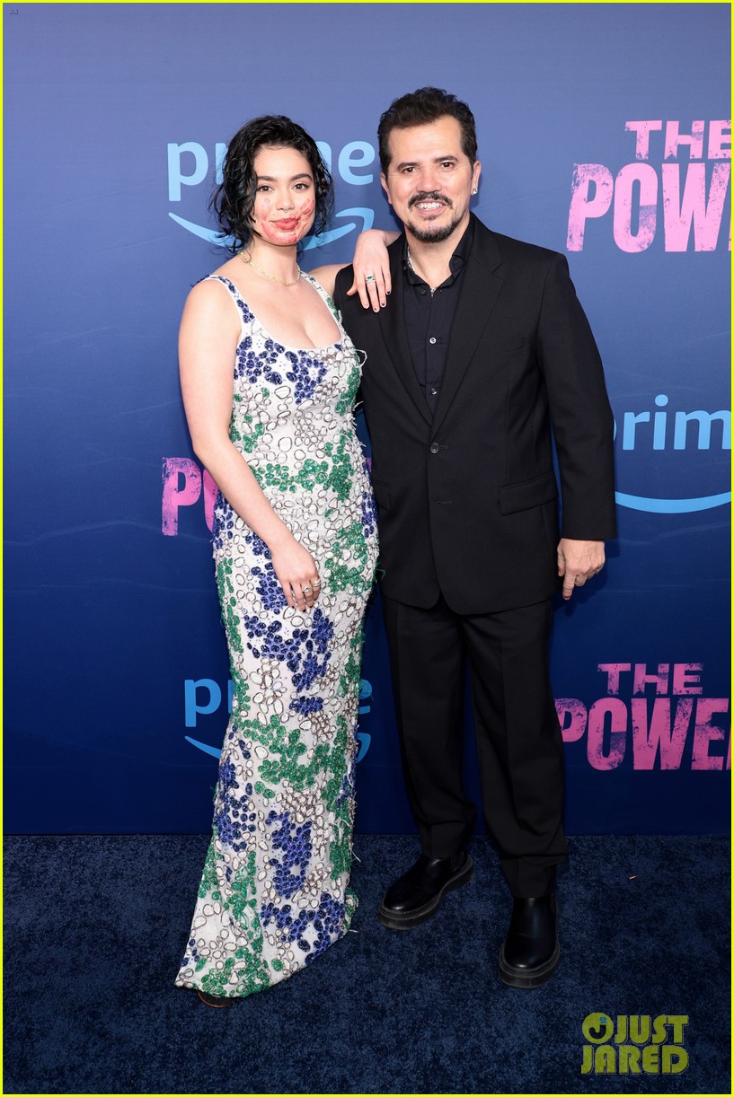 Auli'i Cravalho Reveals The Reason For Red Handprint On Her Face at 'The Power' Premiere: Photo ...