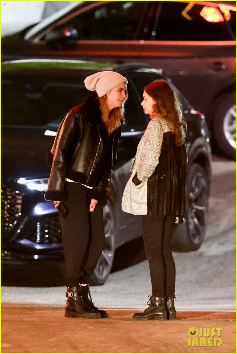 Who is Cara Delevingne's Girlfriend Minke? Get to Know Her Musician ...