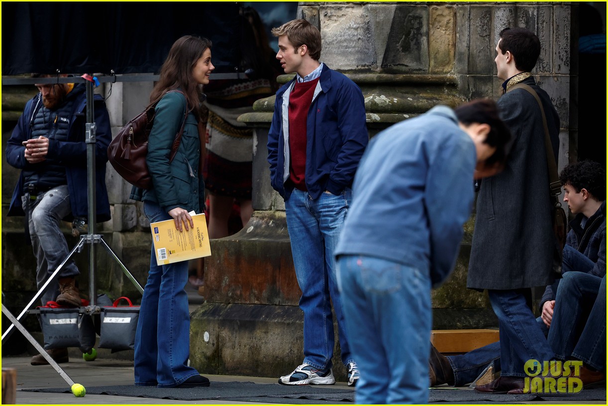 'The Crown' Begins Filming Prince William & Kate Middleton Scenes - See ...