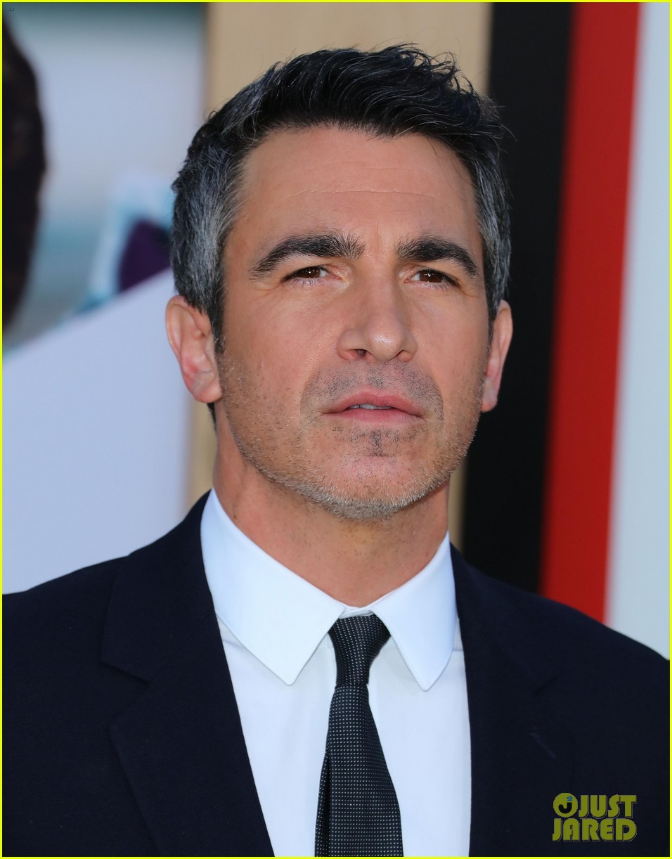 Viola Davis, Marlon Wayans, Chris Messina & More Attend 'AIR' L.A ...