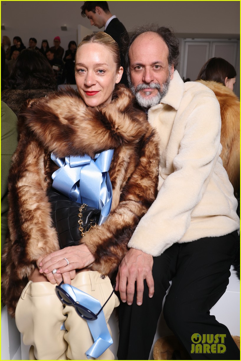 Jamie Dornan Reunites with 'Belfast' Co-Star Caitriona Balfe at Loewe ...